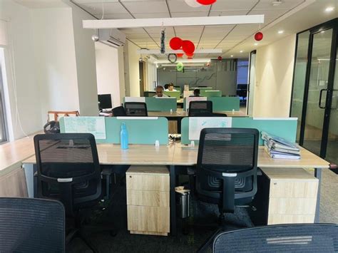 Tarushi Chaudhary On Linkedin Holidayseason Officevibes Quietmoments Holidayreflections