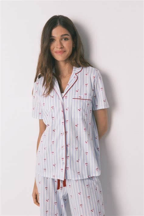 Pijama Camiseiro Em Algodão Com Estampado De Riscas E Cerejas Pijamas De Mulher Womensecret