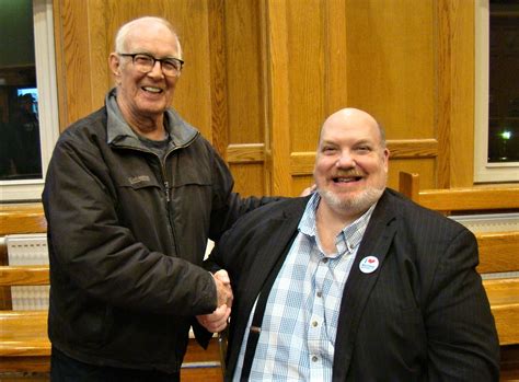 Fcc Commissioner Jack Lear And Mayor Don Humason Greet At Meeting The