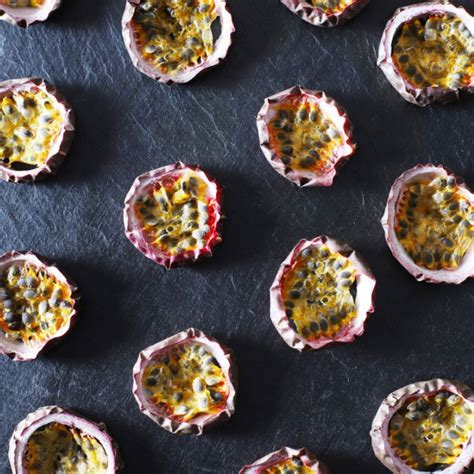 Dried Slices Of Passion Fruit Mini Pack 10 Grams