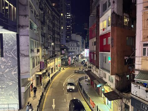 ㅌㅋ🎣🐈‍⬛ On Twitter 와 밥먹고 걍 걷는데 미드레벨에스컬레이터 나왔어ㅠㅠ이제 홍콩 온것 같네ㅠㅠ개좋다ㅠㅠ중경삼림 생각나ㅠㅠ