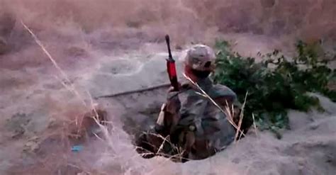 ဆိပ်ဖြူတွင် စစ်ယာဉ်တန်း တိုက်ခိုက်ခံရပြီး စစ်ကား ၂ စီး မီးလောင်၊ စစ်သား