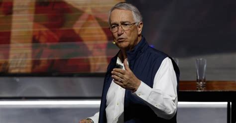 Sobre Ricardo Salinas Pliego Alberto Halabe Bucay