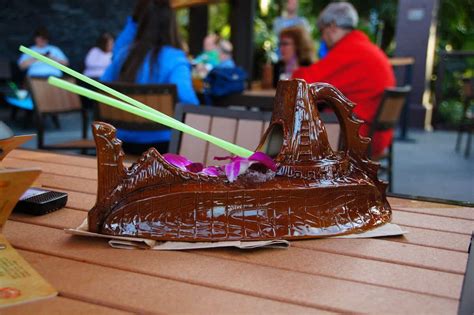 Trader Sams Grog Grotto Brings Unique Tiki Experience To Polynesian