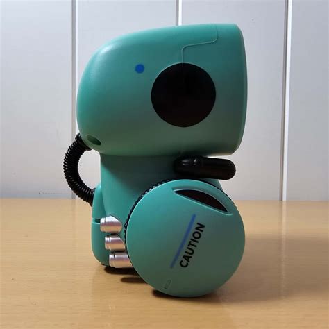 Interactive Voice Controlled Touch Sensor Robot Toy