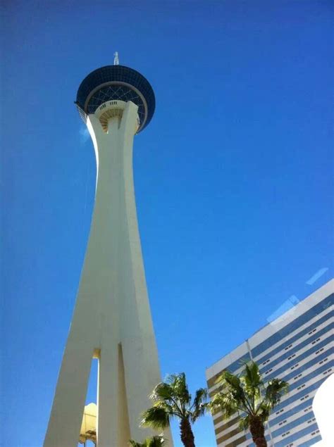 The Stratosphere In Las Vegas Space Needle Las Vegas America