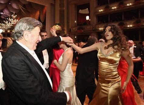 Karima El Mahroug At Vienna Opera Ball Thblog