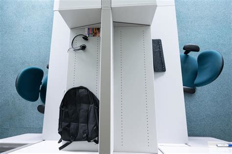 Aux États Unis les entreprises durcissent le ton pour faire revenir les employés au bureau