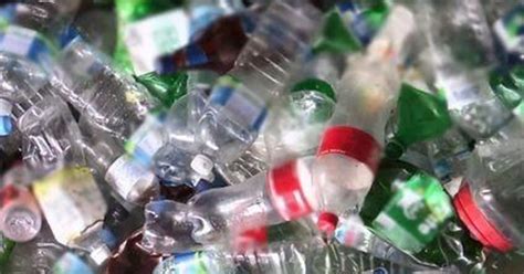 전세계 플라스틱 오염 절반 56개 기업 책임코카콜라 쓰레기 생산 1위