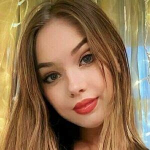 Isla David Nude Photo