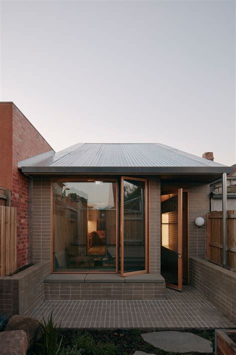 Building A Durable Home With Brickworks Style Sourcebook