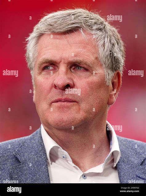 Former Liverpool Player Jan Molby Ahead Of The Uefa Champions League