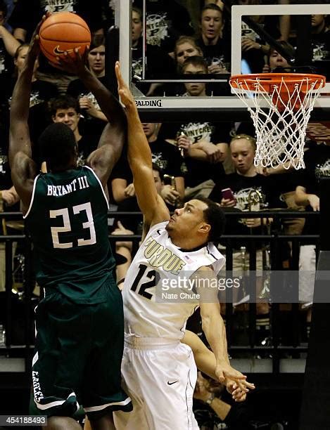 Bryson Bryant Photos And Premium High Res Pictures Getty Images