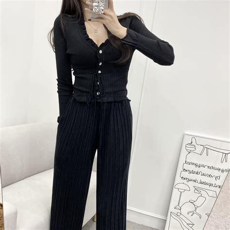 프릴 큐빅 단추 골지 니트 가디건 4color