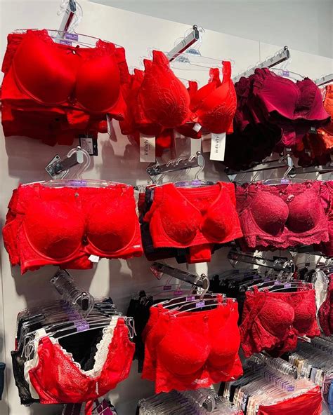 ТЦ Южная Галерея СОБИРАЕМ ПТИЧЕК В АШАНЕ Любите продукцию собственной торговой марки Ашан