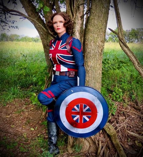 Pin By Thephenomdu30100 On Captain Carter Cosplay Extraordinary Women
