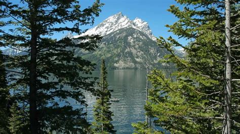 11 Breathtakingly Beautiful Lakes In Grand Teton National Park