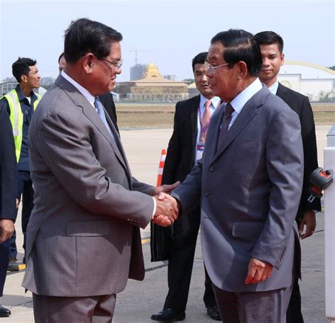 សម្តេចក្រឡាហោម ស ខេង សូមគោរពជូនពរសម្តេចអគ្គមហាសេនាបតីតេជោ ហ៊ុន សែន នាយករដ្ឋមន្រ្តី