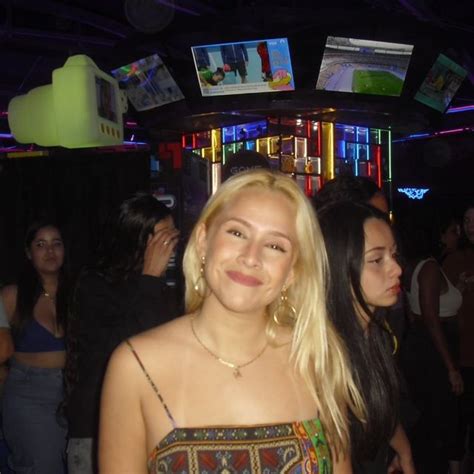 Maria Clara 🐚 (@lps_maria) • Threads, Say more