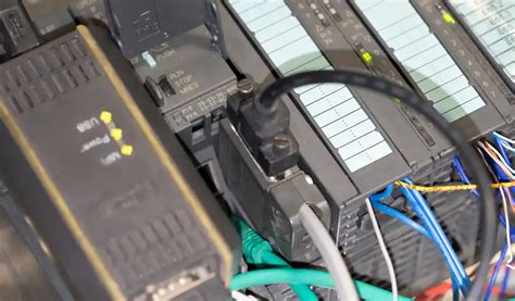 Plc Controladores Lógicos Programables Maeldar