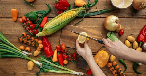 Чи варто заморожувати фрукти і овочі — як зберегти вітаміни під час заморозки лайфхак