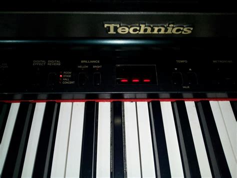 Technics Sx Px332 Digital Piano Hobbies And Toys Music And Media Musical Instruments On Carousell
