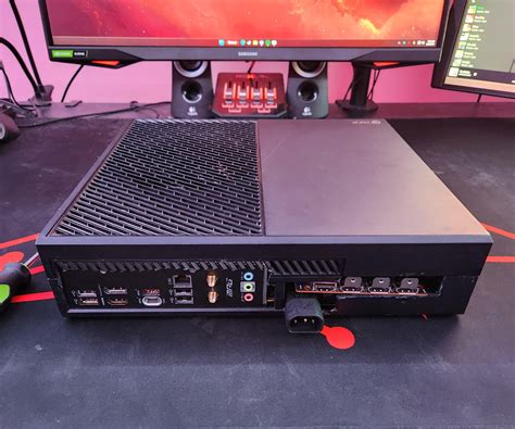 Pc Inside Xbox One Case Rsffpc