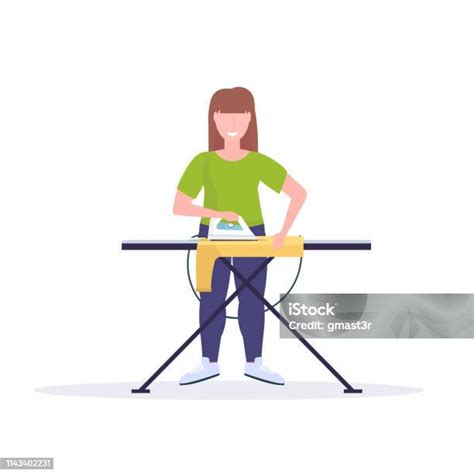 주부 다림 질 옷 젊은 여자 들고 철 웃는 소녀 가사 개념 여성 만화 캐릭터 전체 길이 평면 흰색 배경 가사 집안일에 대한 스톡 벡터 아트 및 기타 이미지 Istock