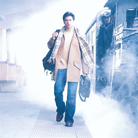 Main Hoon Na 2004