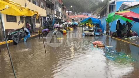 Huancavelica Granizada Y Torrencial Lluvia Inunda Calles Y Colapsan