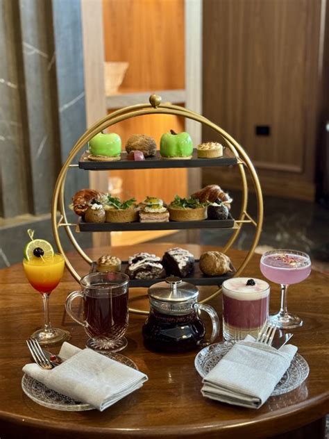 Dont Miss The Boozy Tea Service At Pendry Chicago