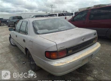 1992 Toyota Camry Dlx Jt2sk11e5n0033000 Bid History Bidcars