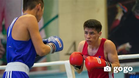 БОКС2016 Г Ган Эрдэнэ Д Мөнх Эрдэнэ нарын фото агшин