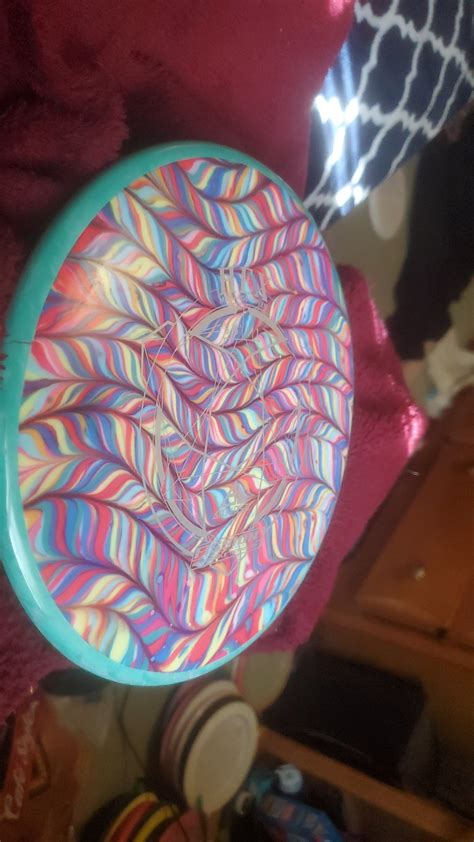 lazy wave hex w a splatter patch r discdyeing