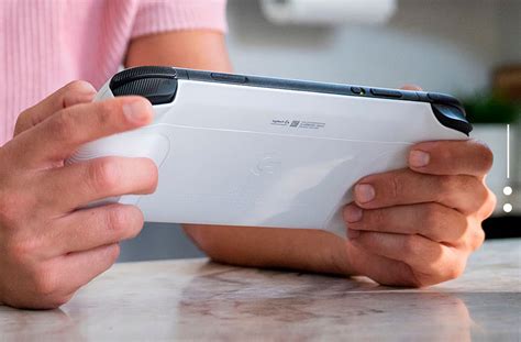 Logitech G Gaming Handheld Android Xbox Nvidia Steam Techfeedthai