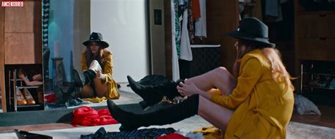 Naked Abbey Lee Kershaw In Elizabeth Harvest