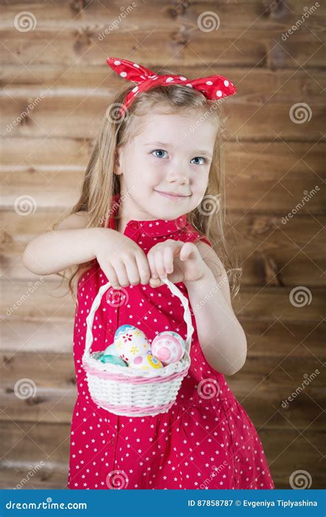 Babe Collect Easter Eggs Stock Image Image Of Decoration 87858787