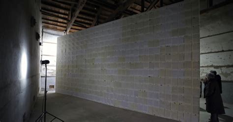 켜켜이 쌓인 일기 조덕현 개인전 108 And 어둠과 빛 바람과 비의 서사