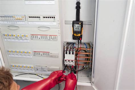 Digital multimeter – testo 760-3 – Prism Automation