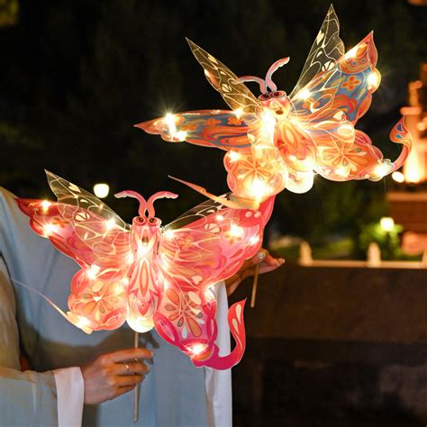 2024年新款中秋节花灯蝴蝶蜻蜓灯笼儿童手提灯笼diy古风发光宫灯 阿里巴巴