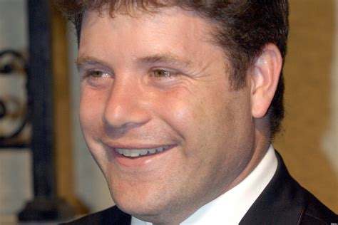 Sean Astin Joins Fx Vampire Drama The Strain Huffpost