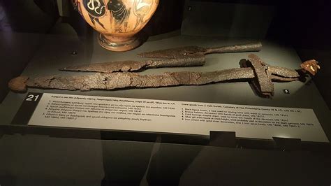 The Sword In Ancient Greece