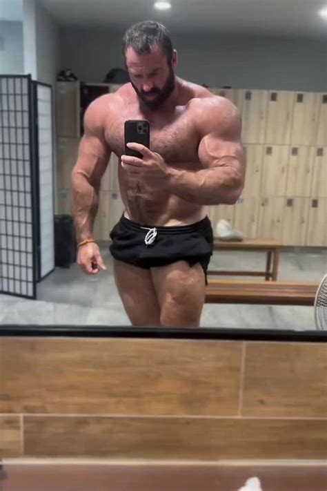 Mikhail Maslov Tumbex