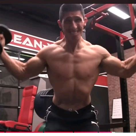 W Raises By 𝔻𝕖𝕤𝕖𝕣𝕥 𝔽𝕠𝕩🦊 🌟 Exercise How To Skimble