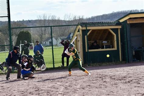 Comets Cruise Past Crimson Tide Ruby Dasaro And Anna Smith Hit Grand Slams Sports