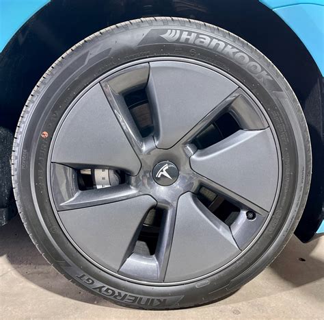 Tesla Model 3 Delivers With Hankook Tires Instead Of Michelin In Canada