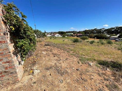 Vacant Land Plot For Sale In Darling P24 114294144
