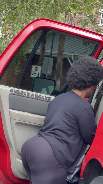 Soul Sistah 🏿 Fine Sexy Bbw Judah Gilf W Afro And Tumbex