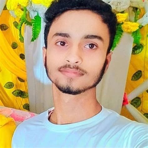 Aryan Singh Heyaryan08 • Threads Say More