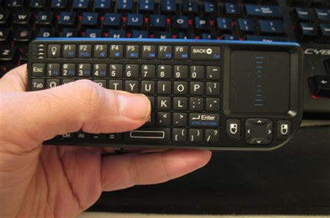 One Mini Bluetooth Keyboard To Rule Them All Gadizmo Com